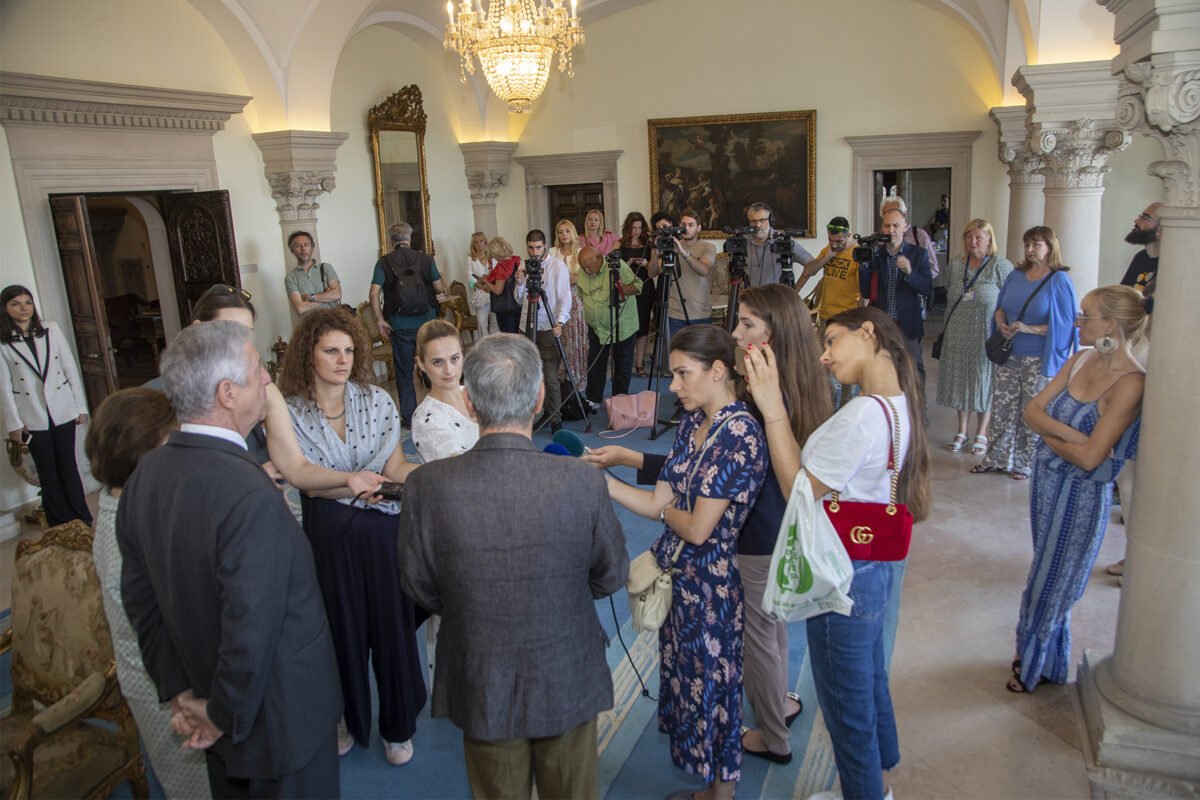 OFFICIAL OPENING OF THE TOURIST SEASON AT THE ROYAL COMPOUND - The ...