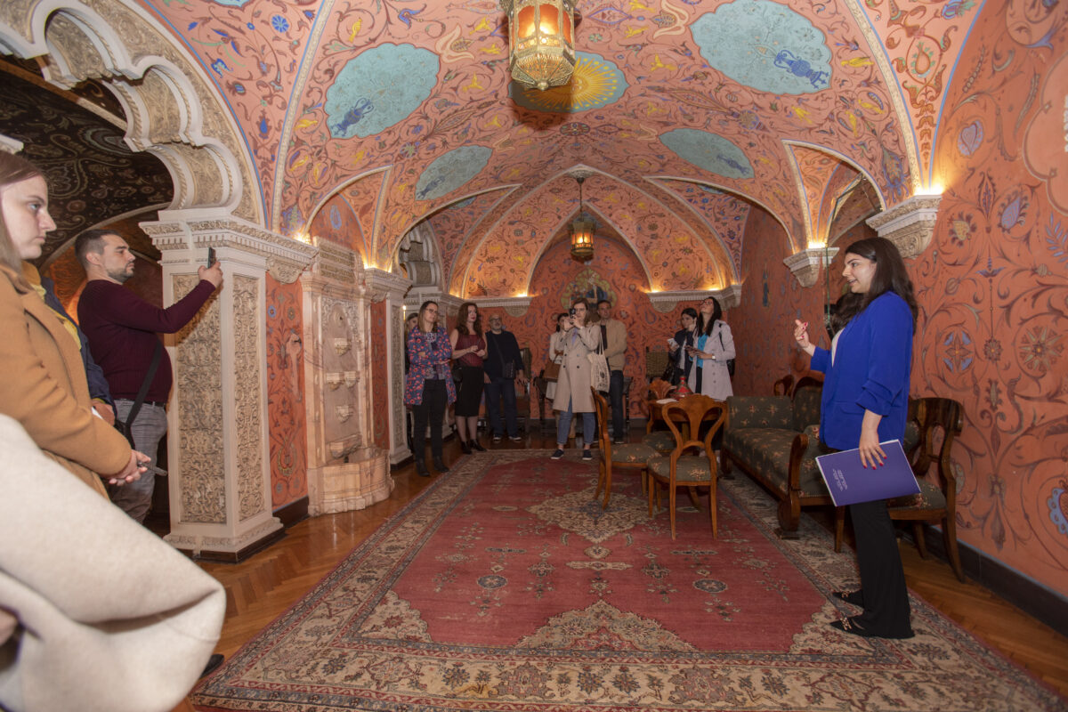 THE ROYAL COMPOUND IS ONCE AGAIN OPEN FOR TOURISTS - The Royal Family ...